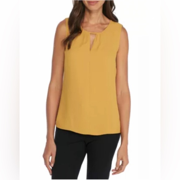 Kasper | Tops | Nwt Kasper Crepe Pleat Neck Keyhole Cami | Poshmark